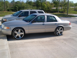 Crown Vic On 22 Inch 1999